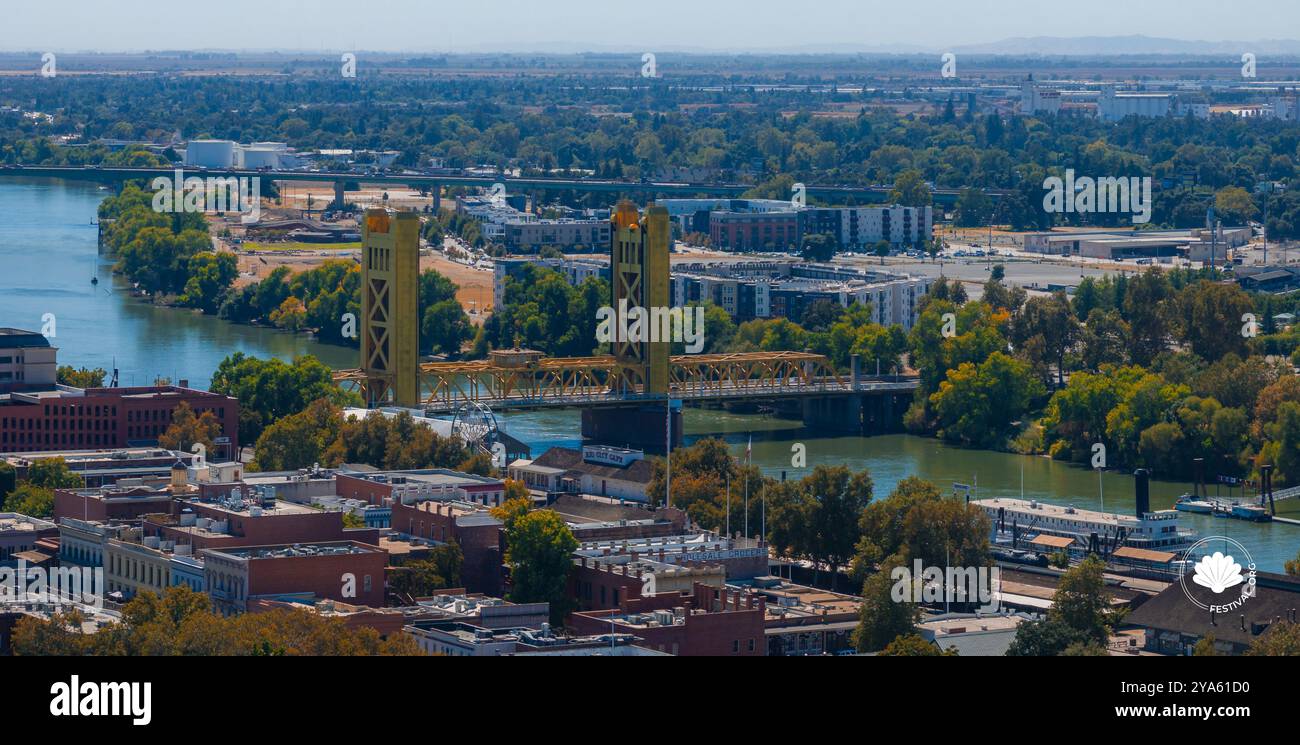 Aerial sacramento tower bridge river hi-res stock photography and ...