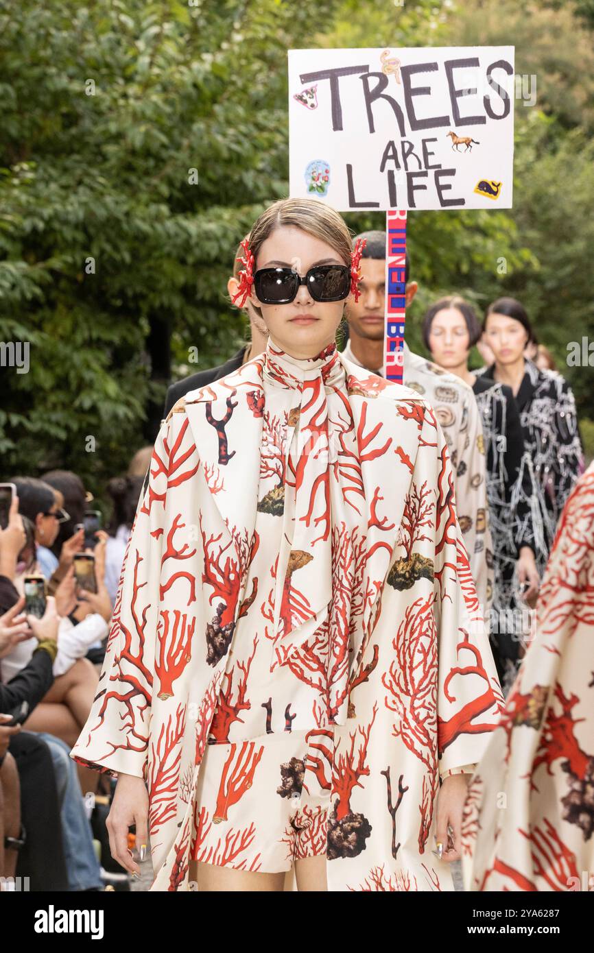 Models walk the runway for the Libertine by designer Johnson Hartig ...