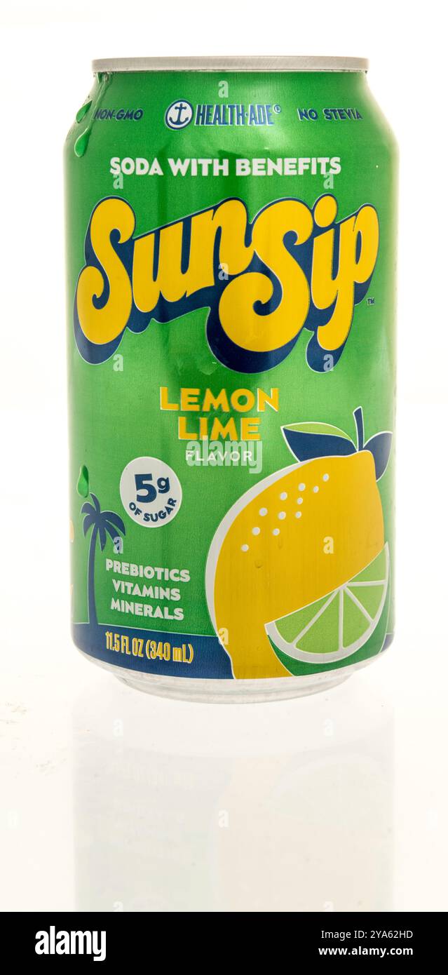 Winneconne, WI - 3 August 2024: A can of Sunsip lemon lime prebiotic ...