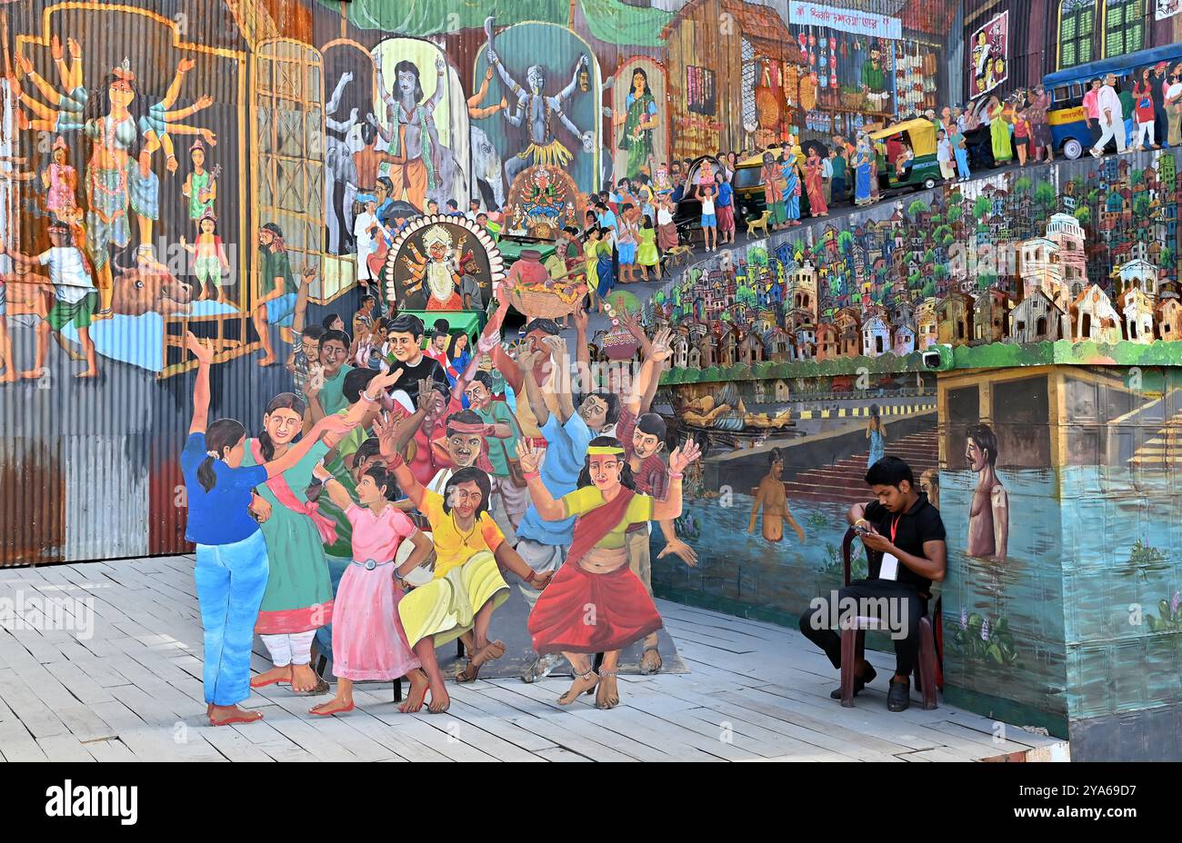 The beautiful painting of Devi Durga decoration for Bengal's Durga Puja ...