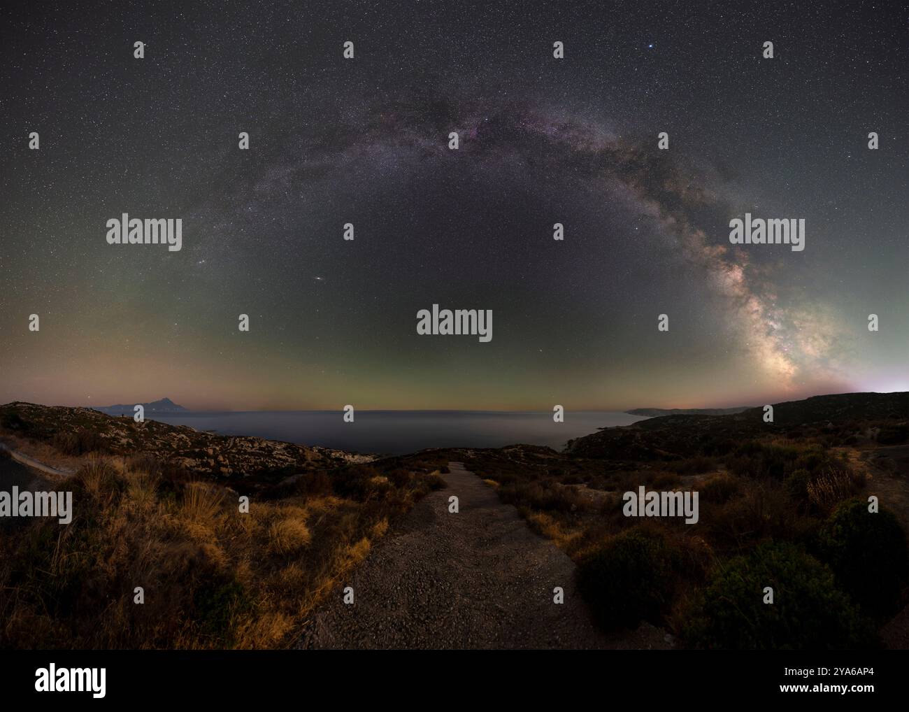 Milky way on the beach greece hi-res stock photography and images - Alamy