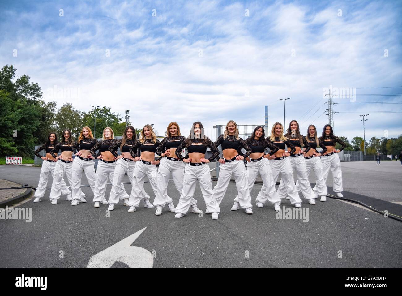 Heavenlyforce dancers hi-res stock photography and images - Alamy