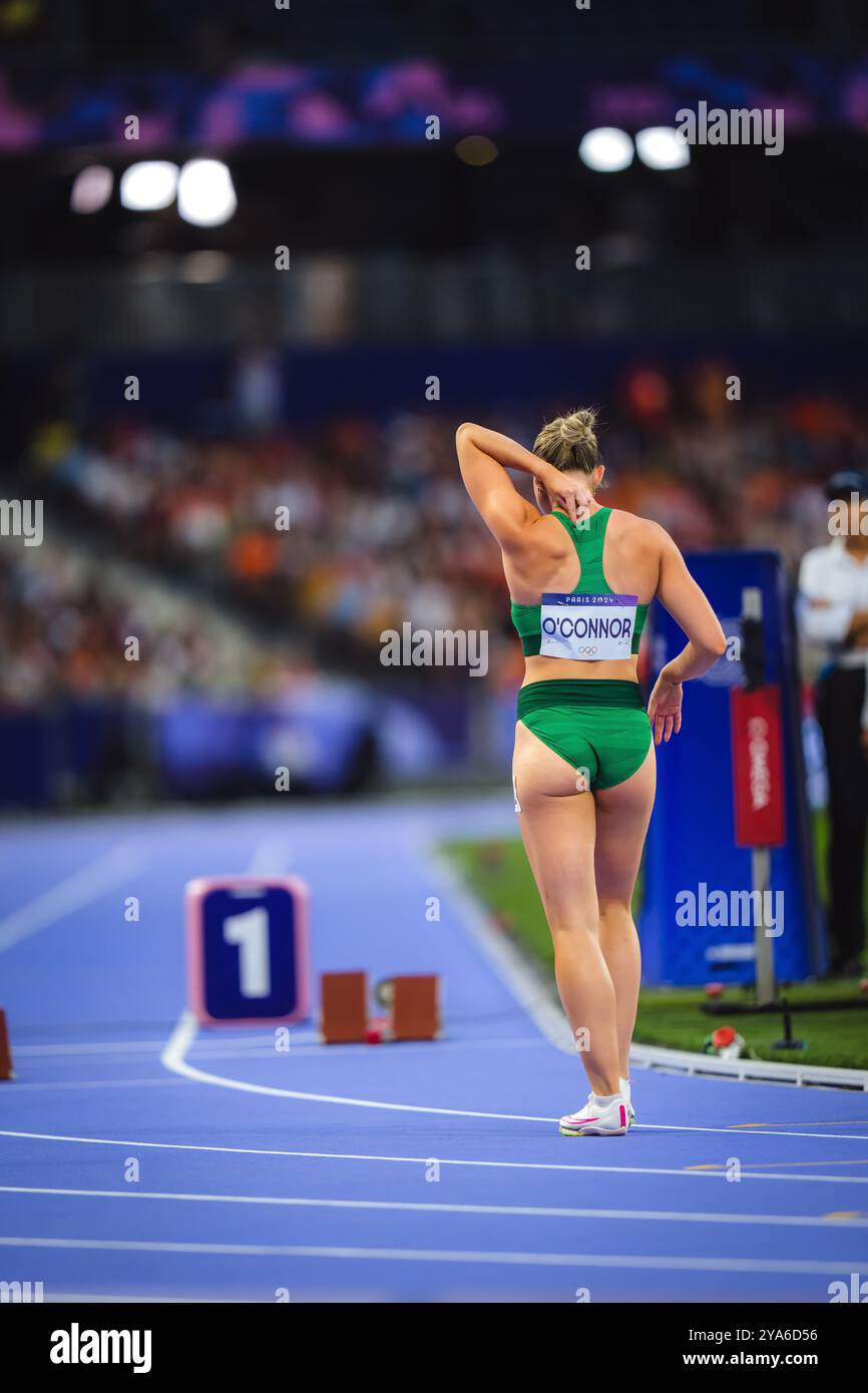 Kate O'Connor participating in the 200 meters at the Paris 2024 Olympic ...
