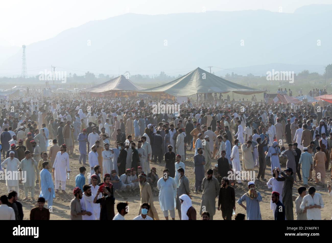 Peshawar, Peshawar, Pakistan. 12th Oct, 2024. Pashtun Protection ...