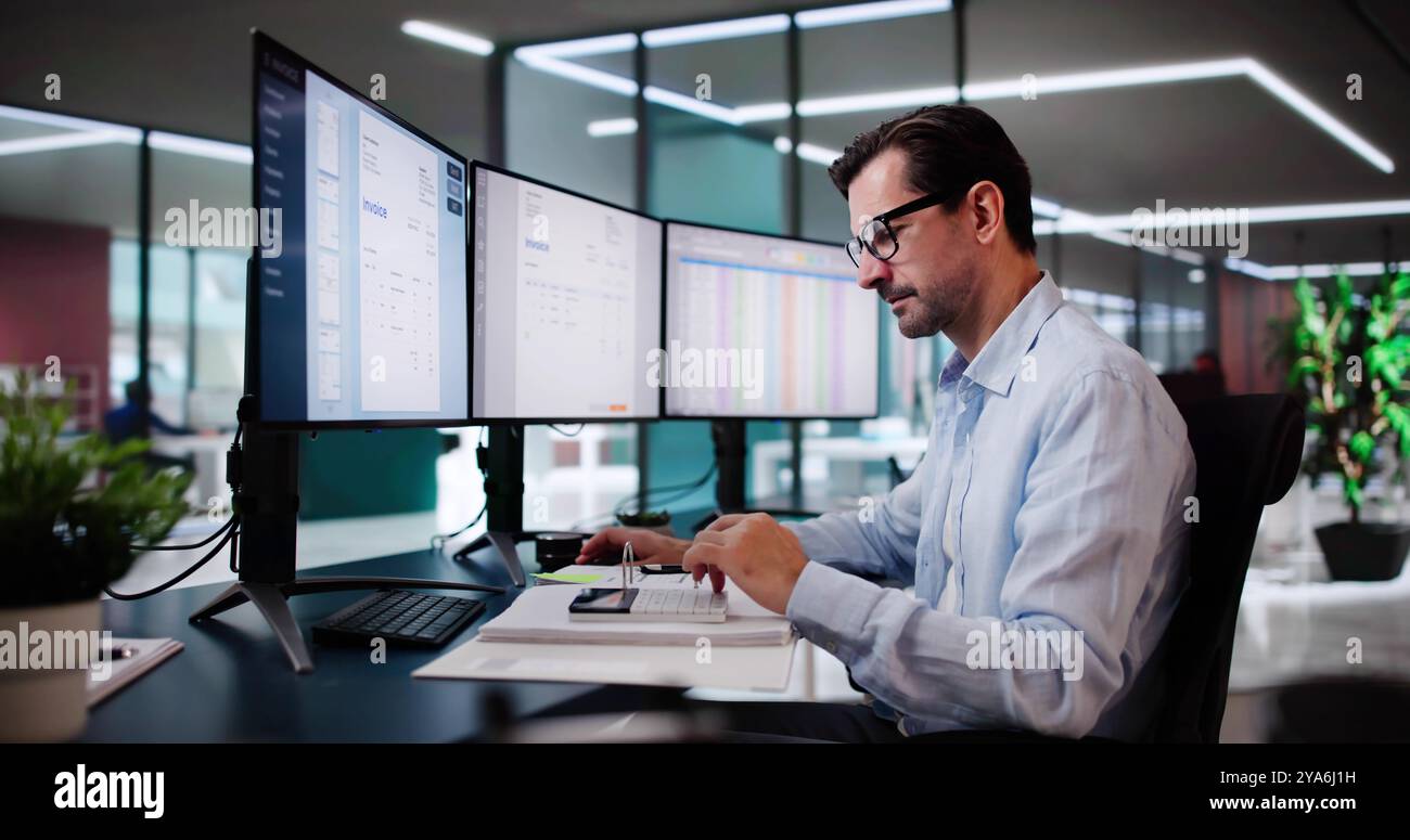 Digital Electronic Bill And Accountant E Invoice On Desktop Stock Photo ...