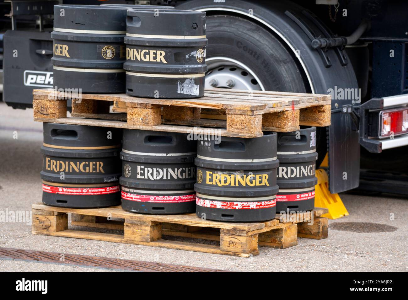 Brauereifahrzeug hi-res stock photography and images - Alamy