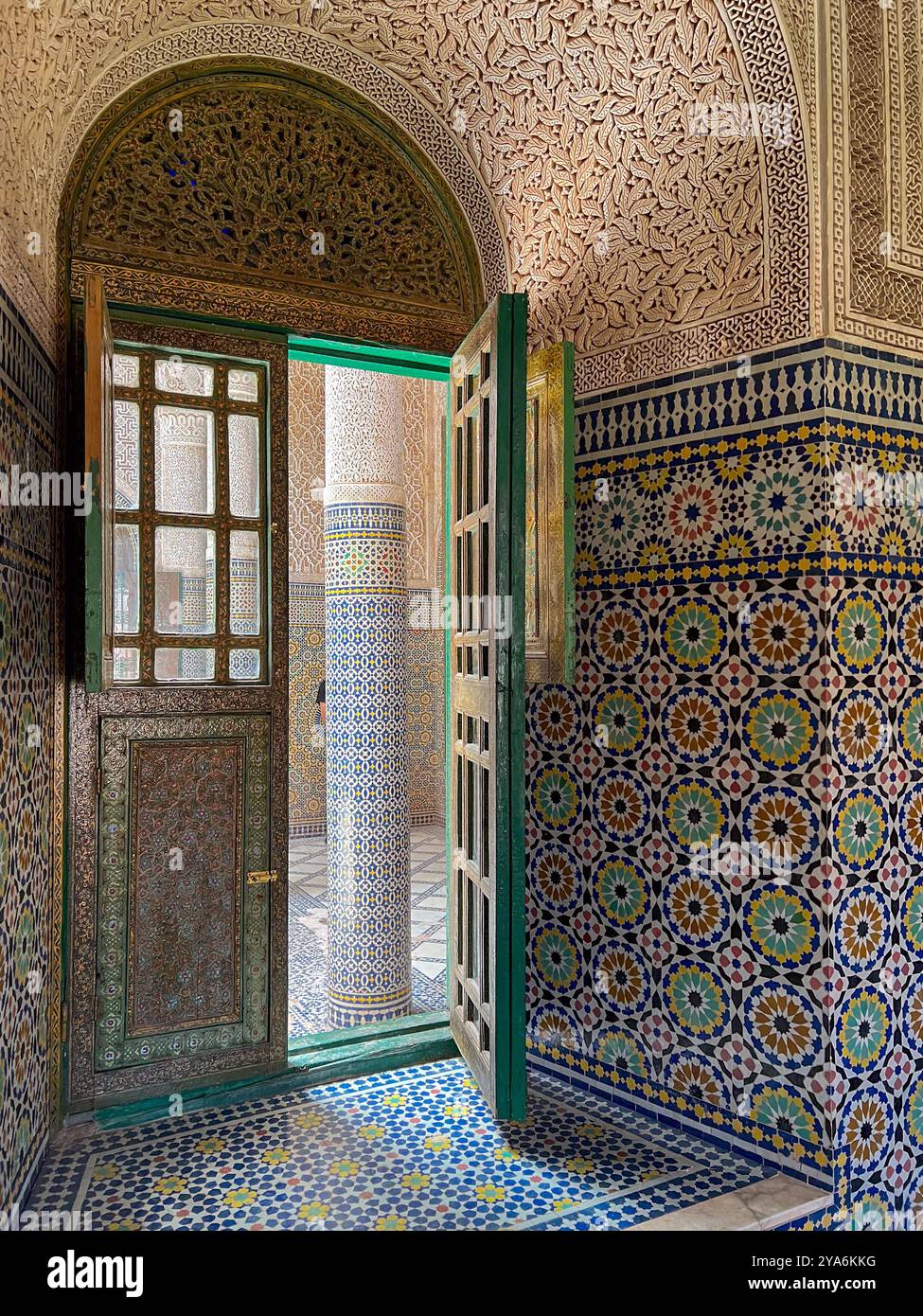 Telouet Kasbah room window framed by zellij mosaic, Morcocco Stock ...