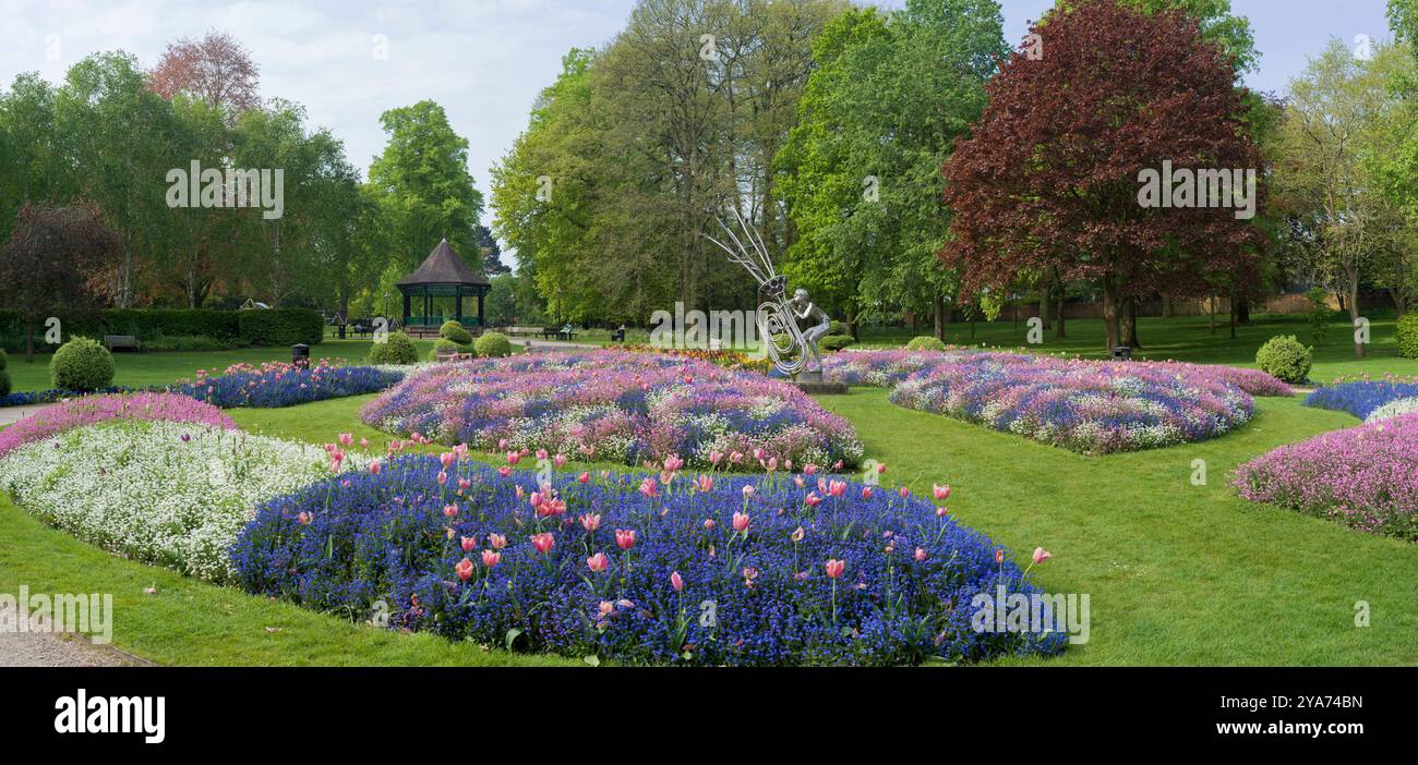 Caldecott Park, Rugby Town Centre. Warwickshire, UK Stock Photo - Alamy