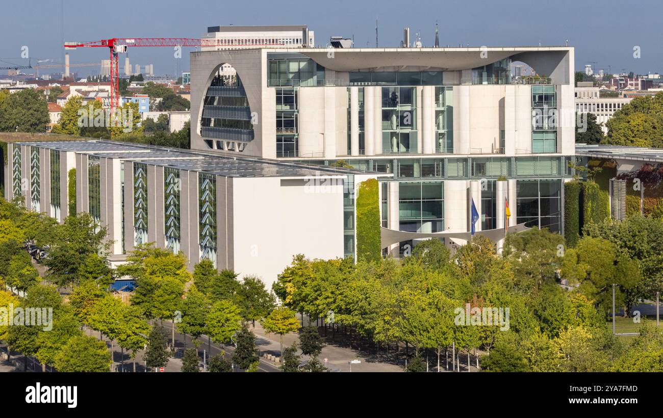 Chancellery new building berlin architecture hi-res stock photography ...