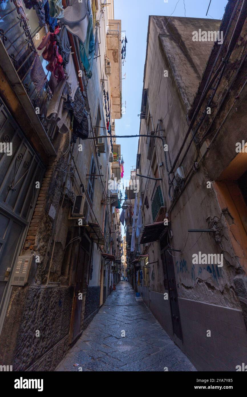 Serene street scene in naples hi-res stock photography and images - Alamy