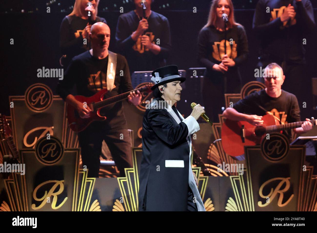 Italian singer Music Concert - Renato Zero in Autoritratto tour 2024 ...