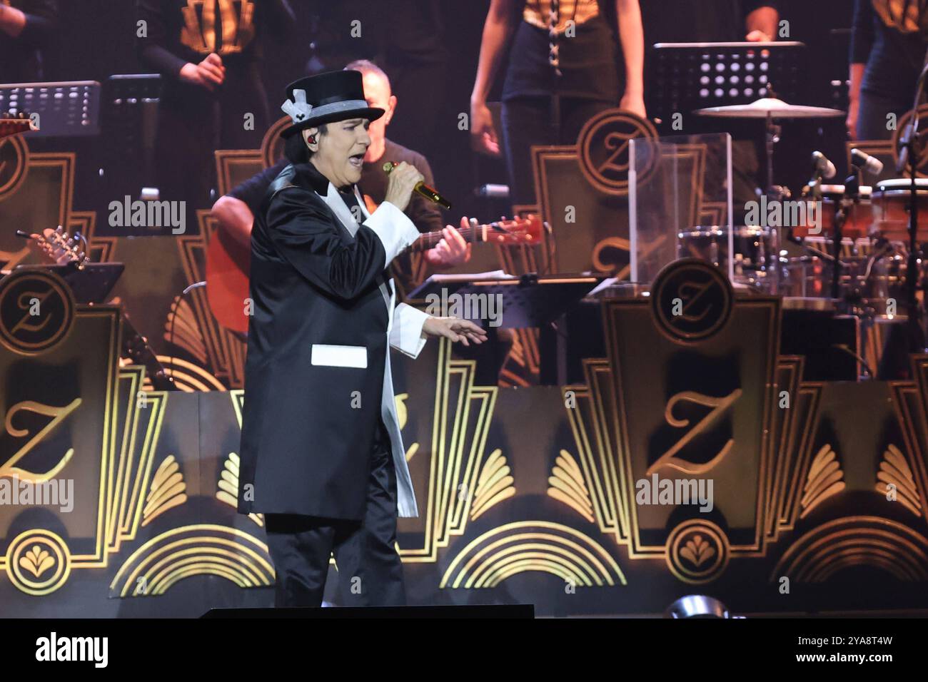 Italian singer Music Concert - Renato Zero in Autoritratto tour 2024 ...