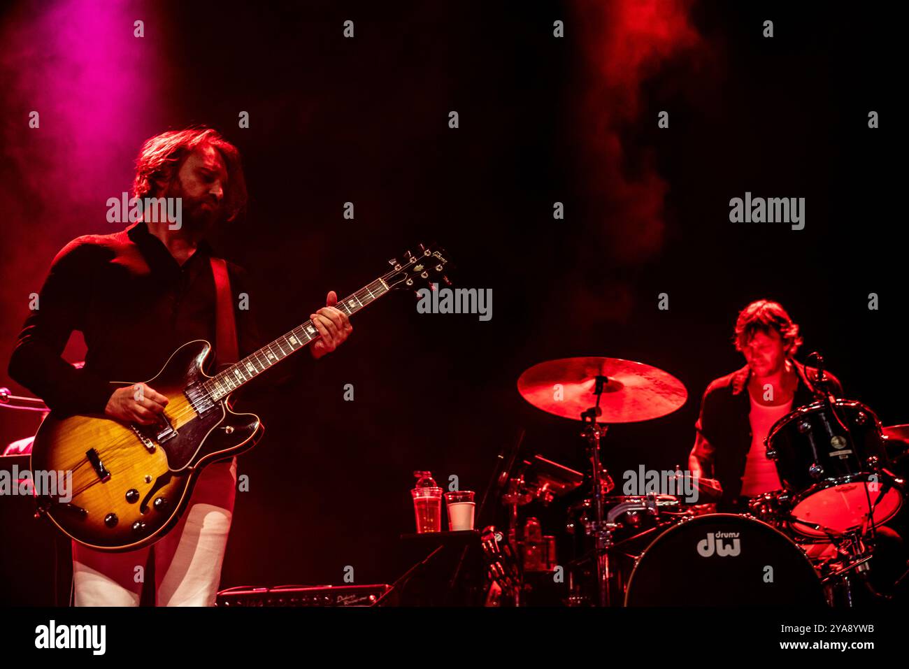 Jet frontman hi-res stock photography and images - Alamy