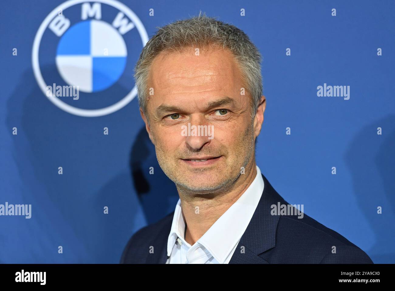 Munich, Deutschland. 12th Oct, 2024. Christian Wueck (coach of the ...