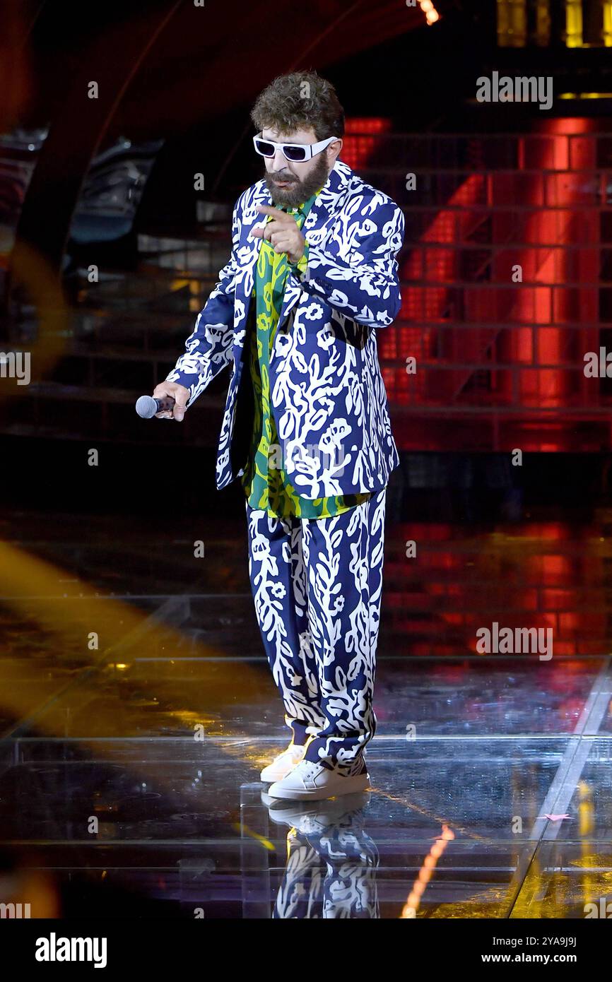 Rome: Rai studios ex Dear. Tale e Quale show broadcast. In the photo: Roberto Ciufoli as Dargen ...