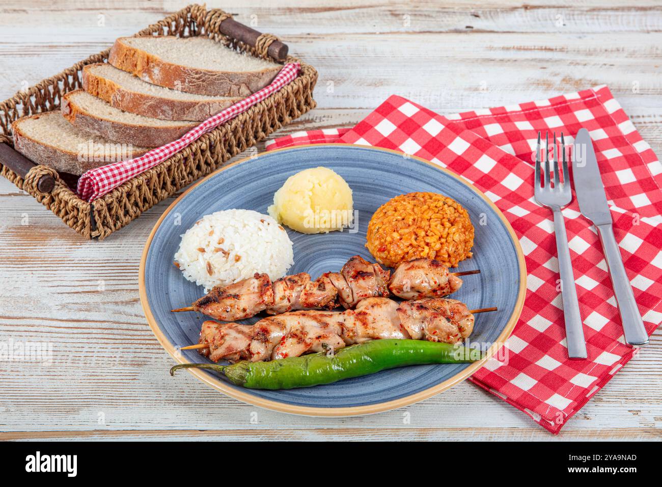 Chicken garbage skewer grill hi-res stock photography and images - Alamy