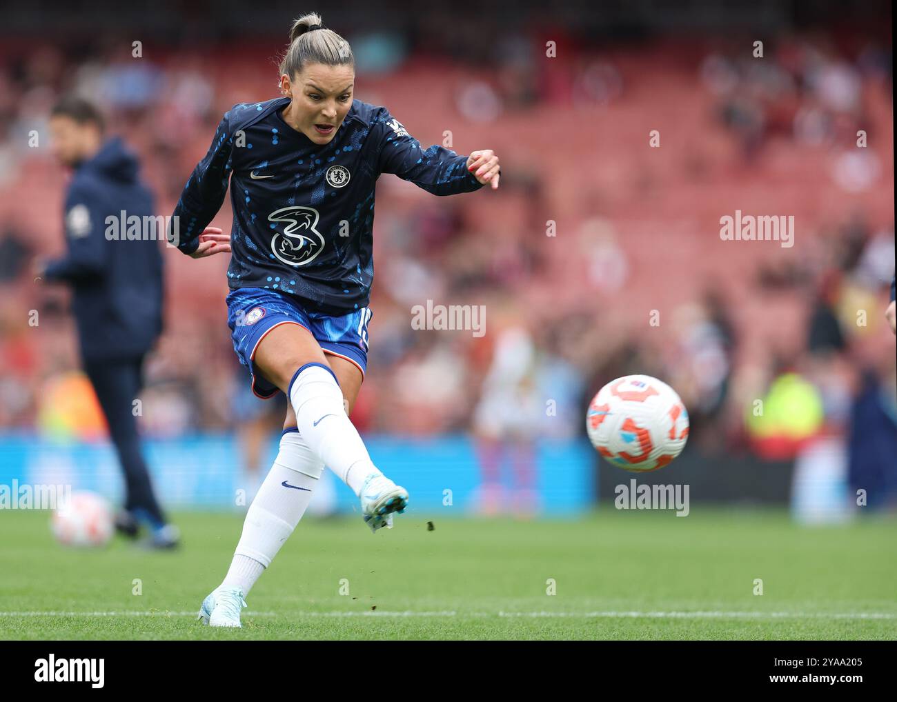 London, UK. 12th Oct, 2024. Johanna Rytting Kaneryd of Chelsea warns up ...