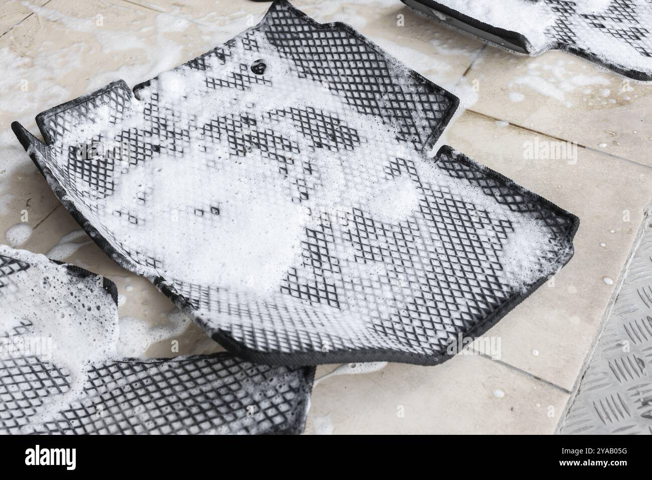 Dirty car floor mats hi-res stock photography and images - Alamy