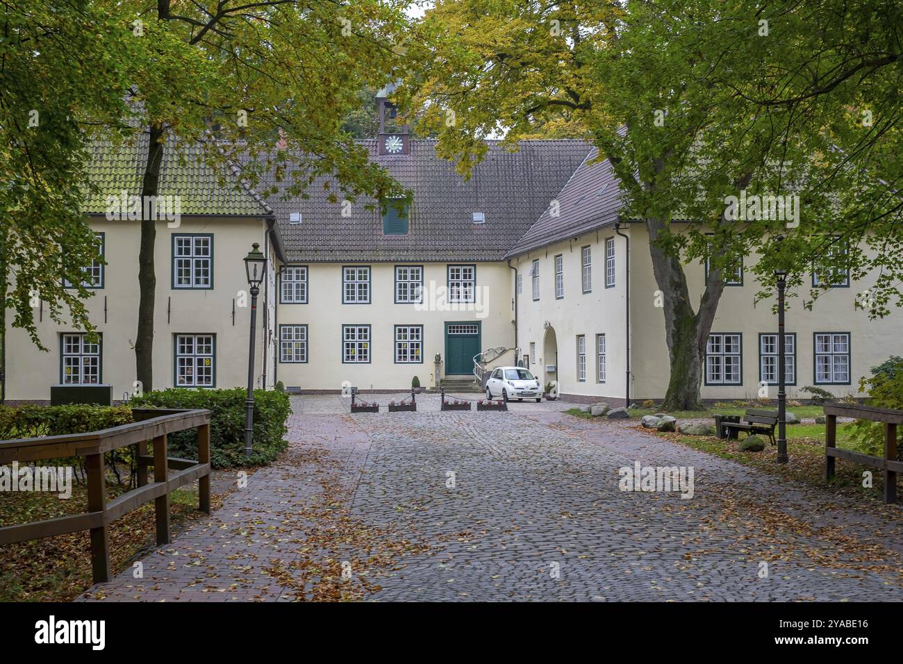 Chateau neuchatel castle hi-res stock photography and images - Alamy