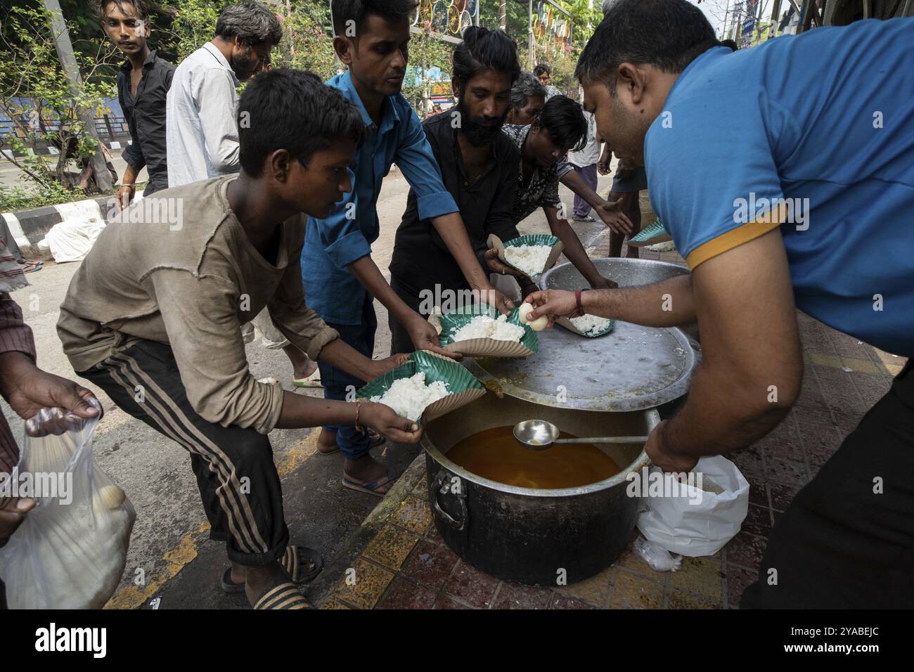 Homeless people in assam hi-res stock photography and images - Alamy