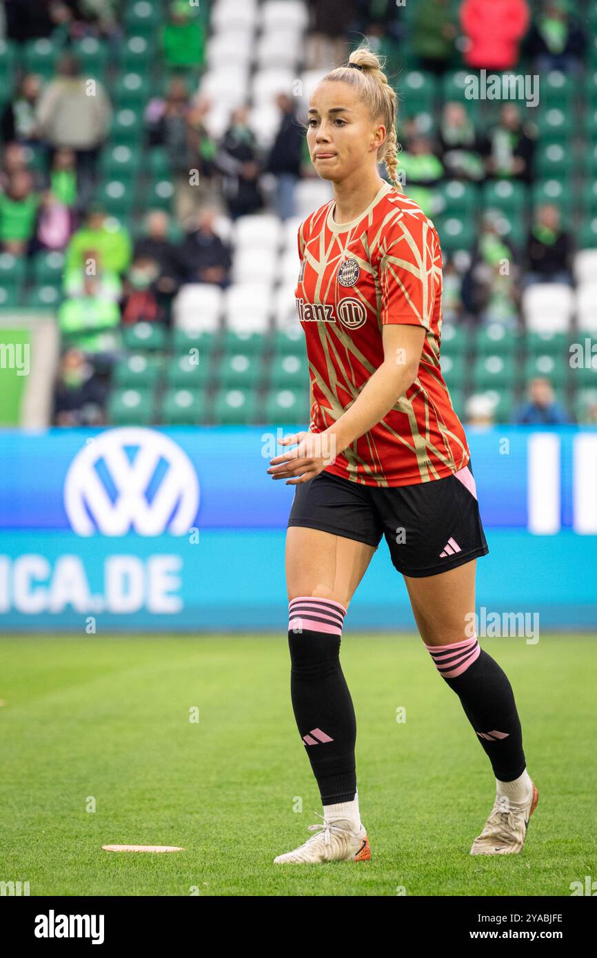 Wolfsburg, Germany. 12th Oct, 2024. Giulia Gwinn of Bayern München is ...