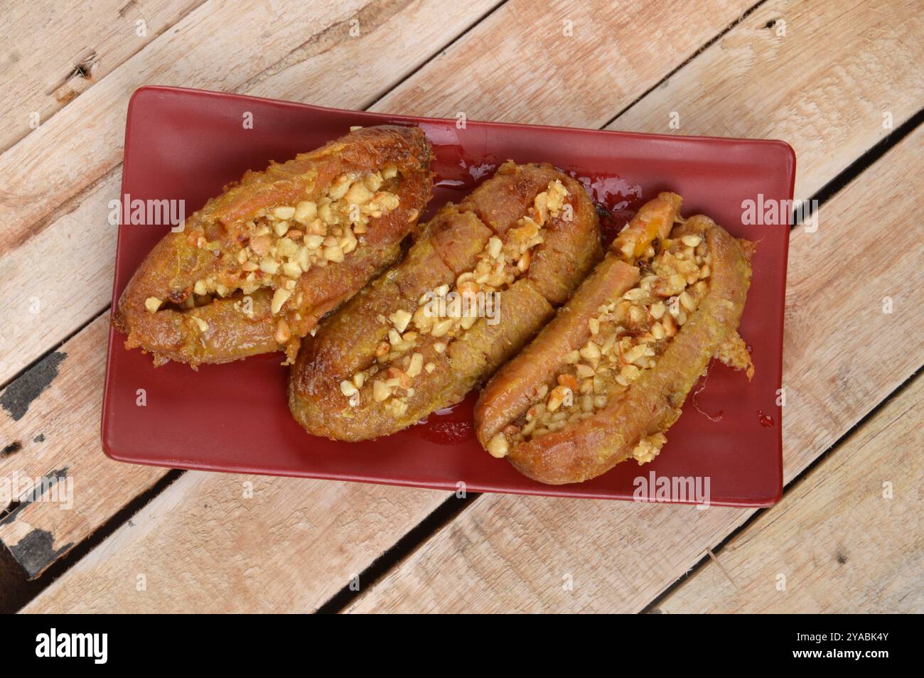 " Sanggara Tellemme", Indonesian traditional cake, fried bananas with ...