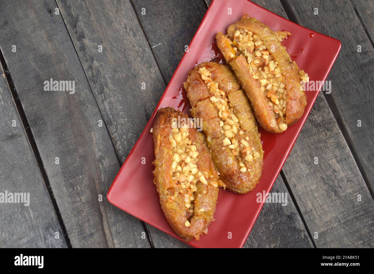 " Sanggara Tellemme", Indonesian traditional cake, fried bananas with ...