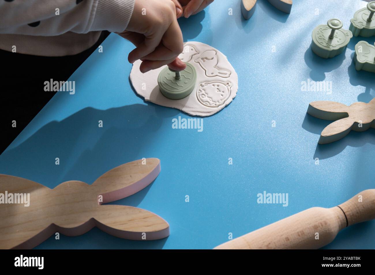 Workshop cutting figures Unrecognizable artist do it yourself air dry ...