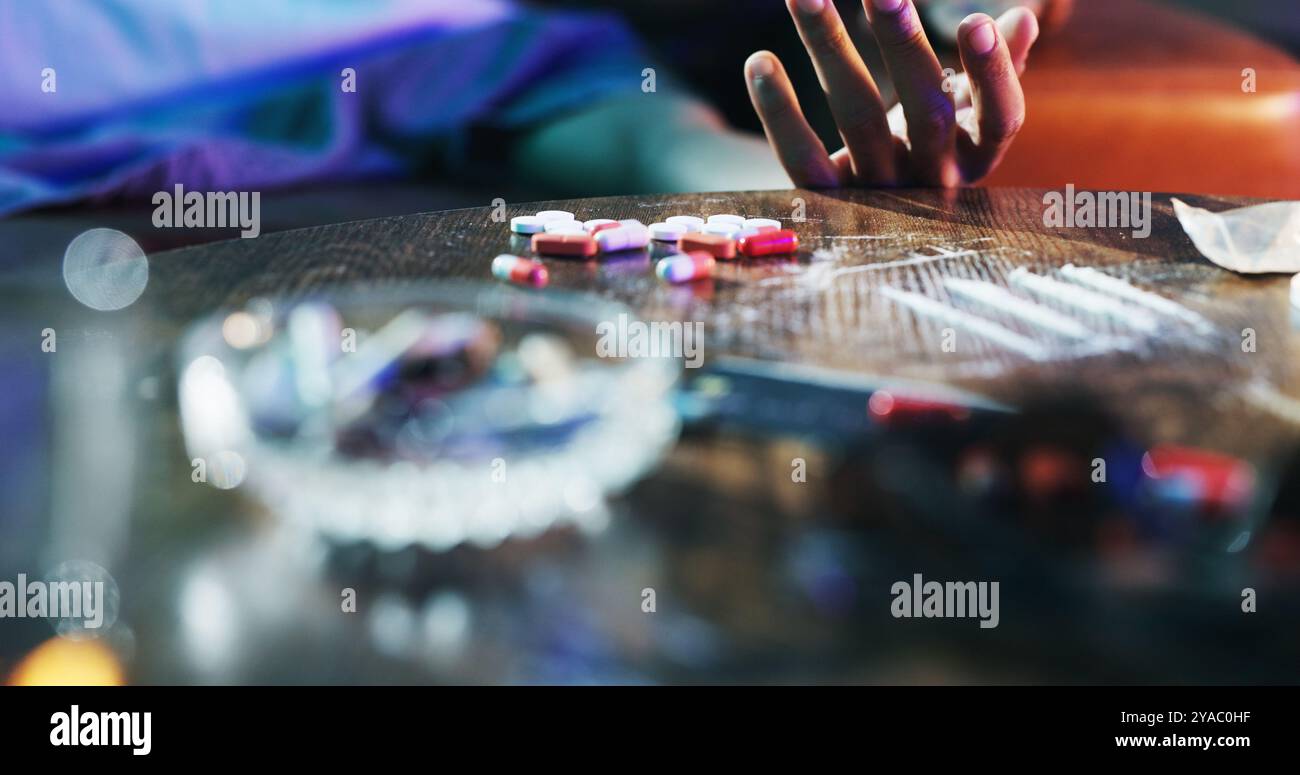 Drug overdose emergency room hi-res stock photography and images - Alamy