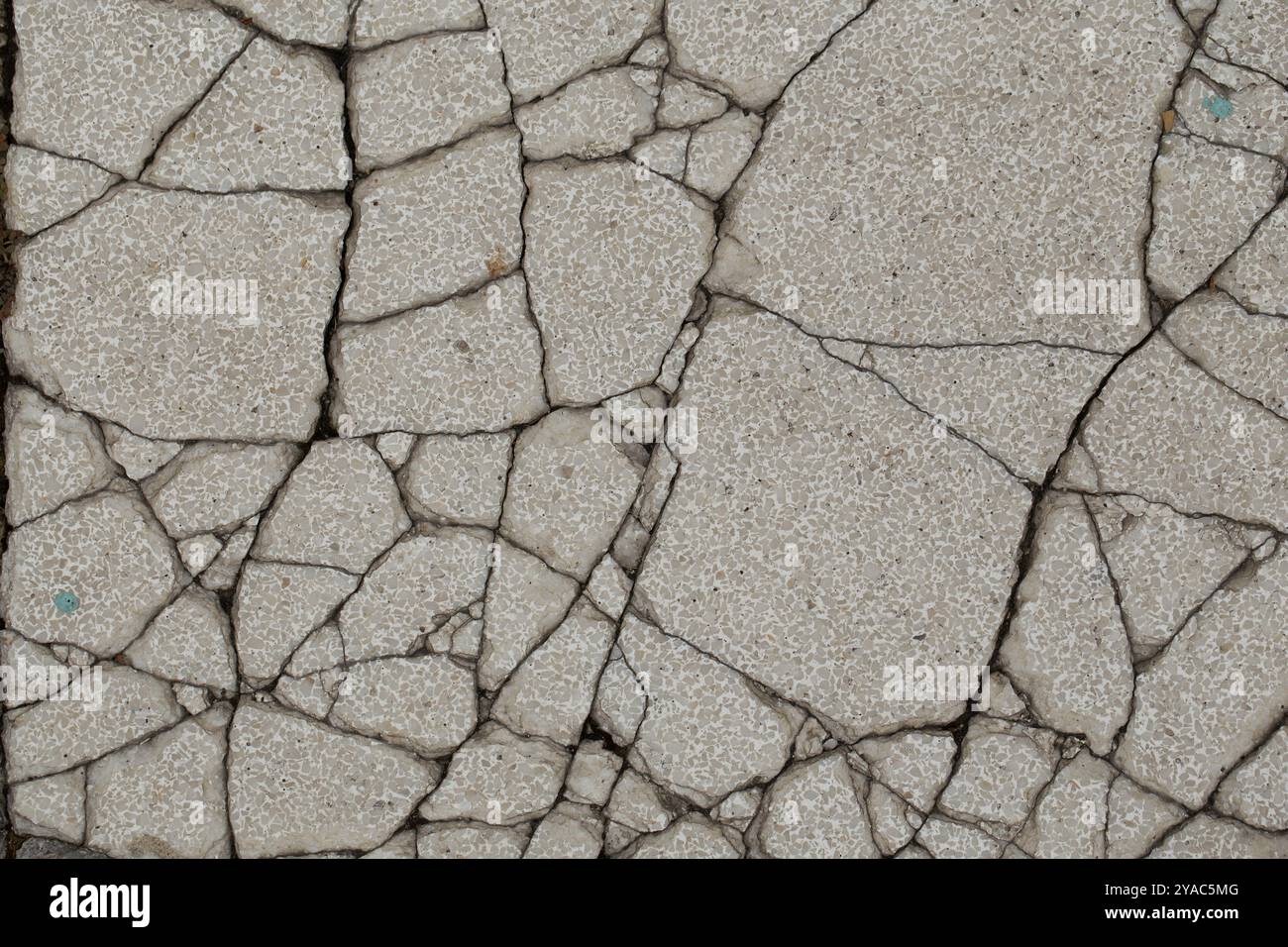 Structural integrity concerns hi-res stock photography and images - Alamy