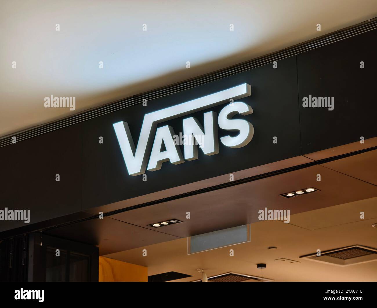 KUALA LUMPUR, MALAYSIA - AUGUST 28, 2024: Vans brand retail shop in the ...