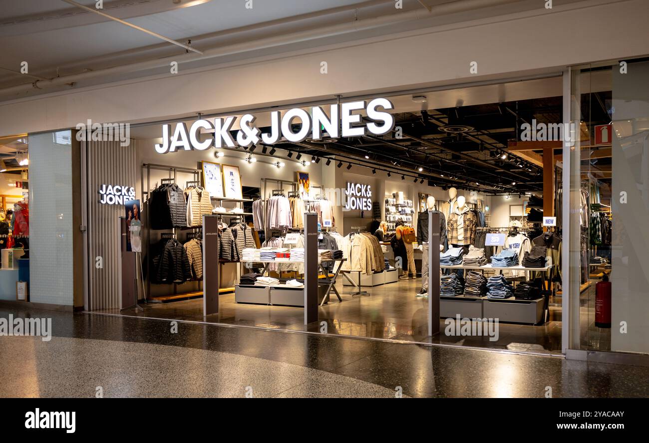 Jack jones 2023 hi-res stock photography and images - Alamy