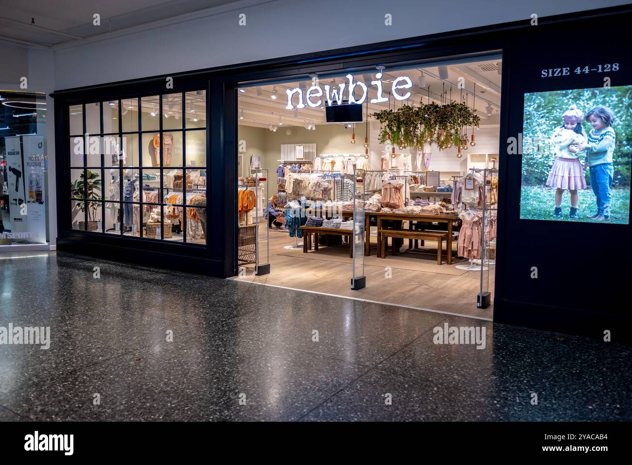 Shopping mall gothenburg hi-res stock photography and images - Alamy