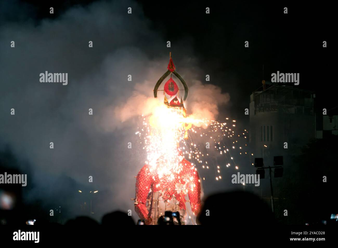 Statue of ravana hi-res stock photography and images - Alamy