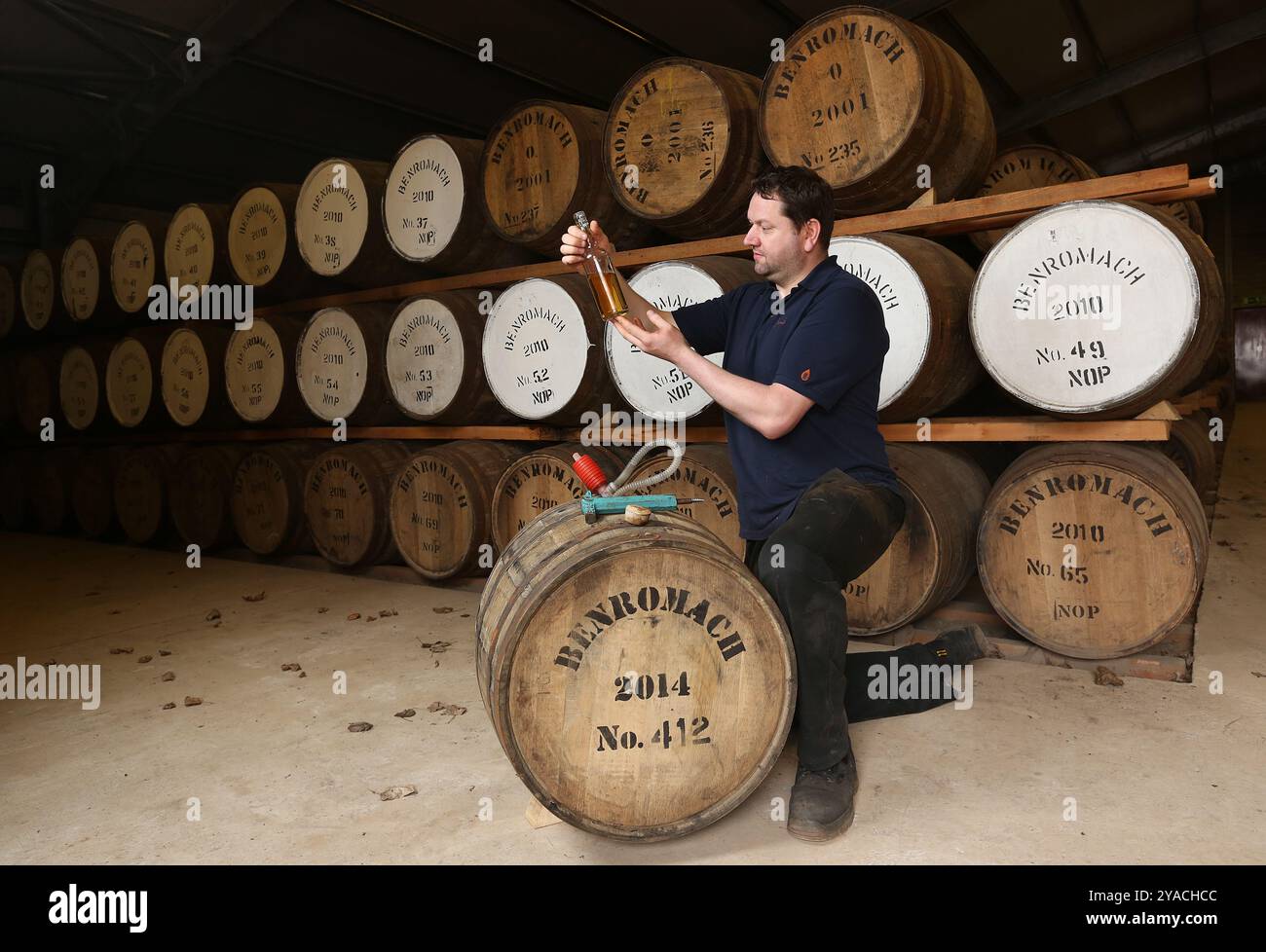 Benromach distillery forres hi-res stock photography and images - Alamy