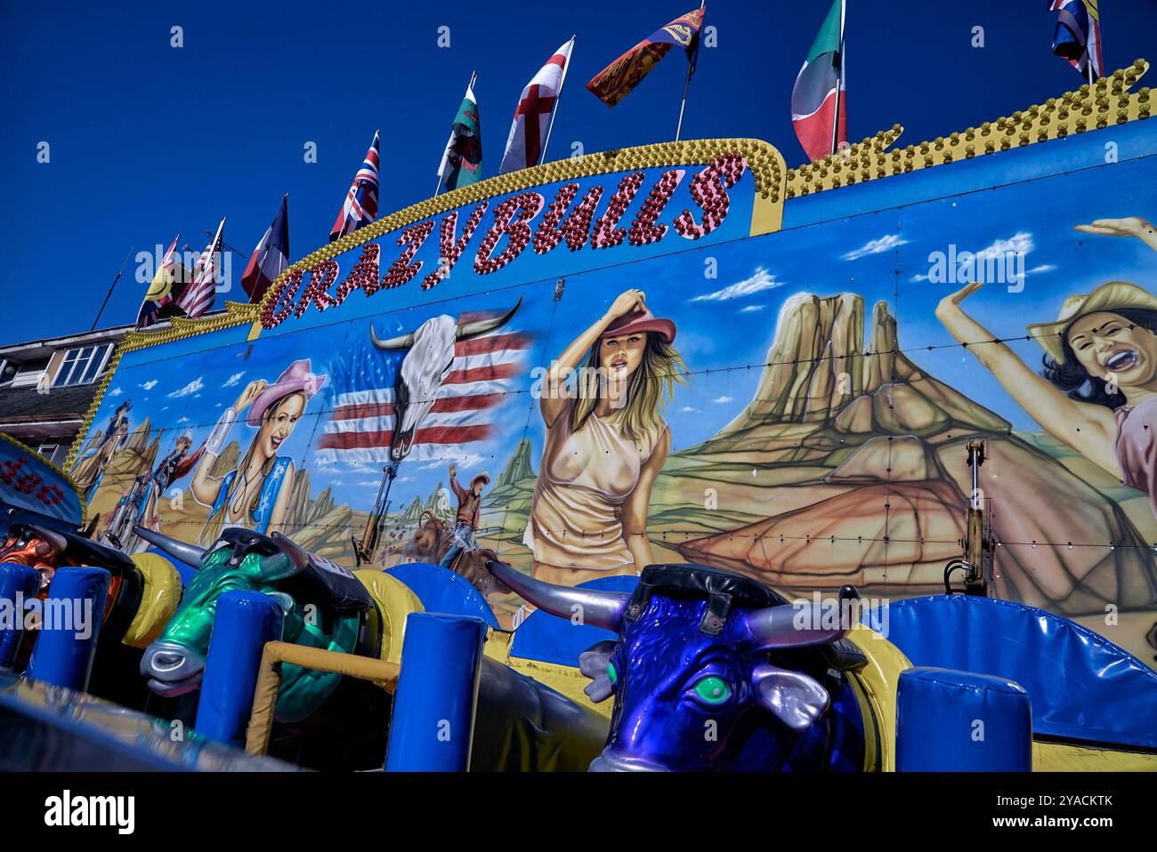 Fairground art hi-res stock photography and images - Alamy