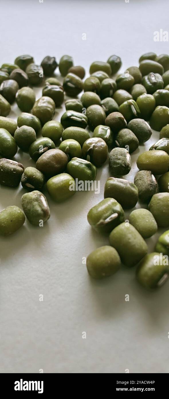 Pea and bean frame hi-res stock photography and images - Alamy
