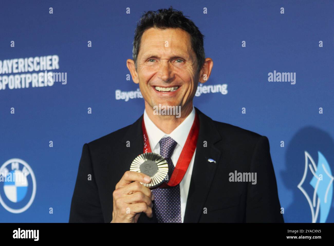 Bayerischer Sportpreis 2024 in der BMW Welt in München. Michael Teuber ...