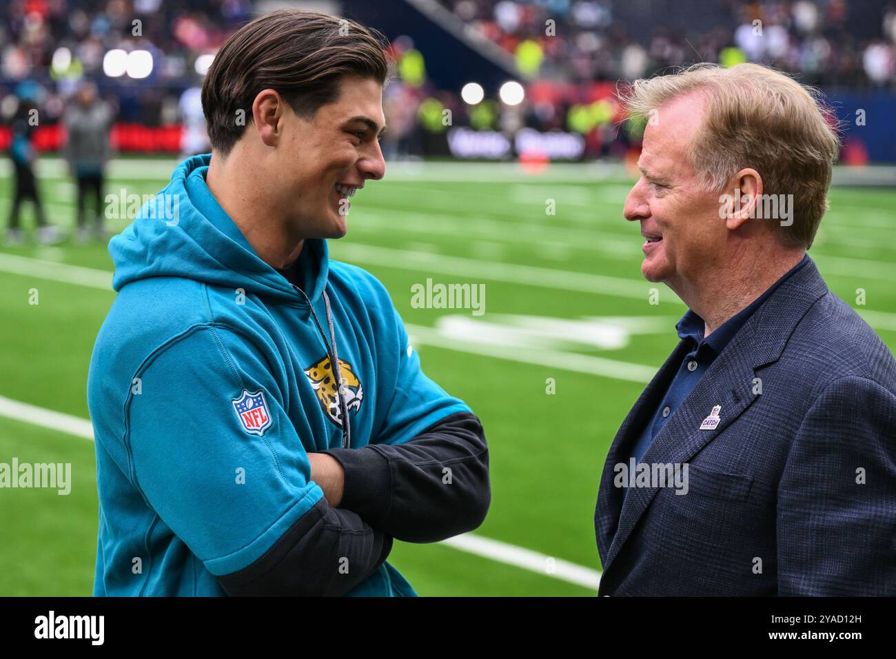 Louis rees zammit 2024 hi-res stock photography and images - Alamy