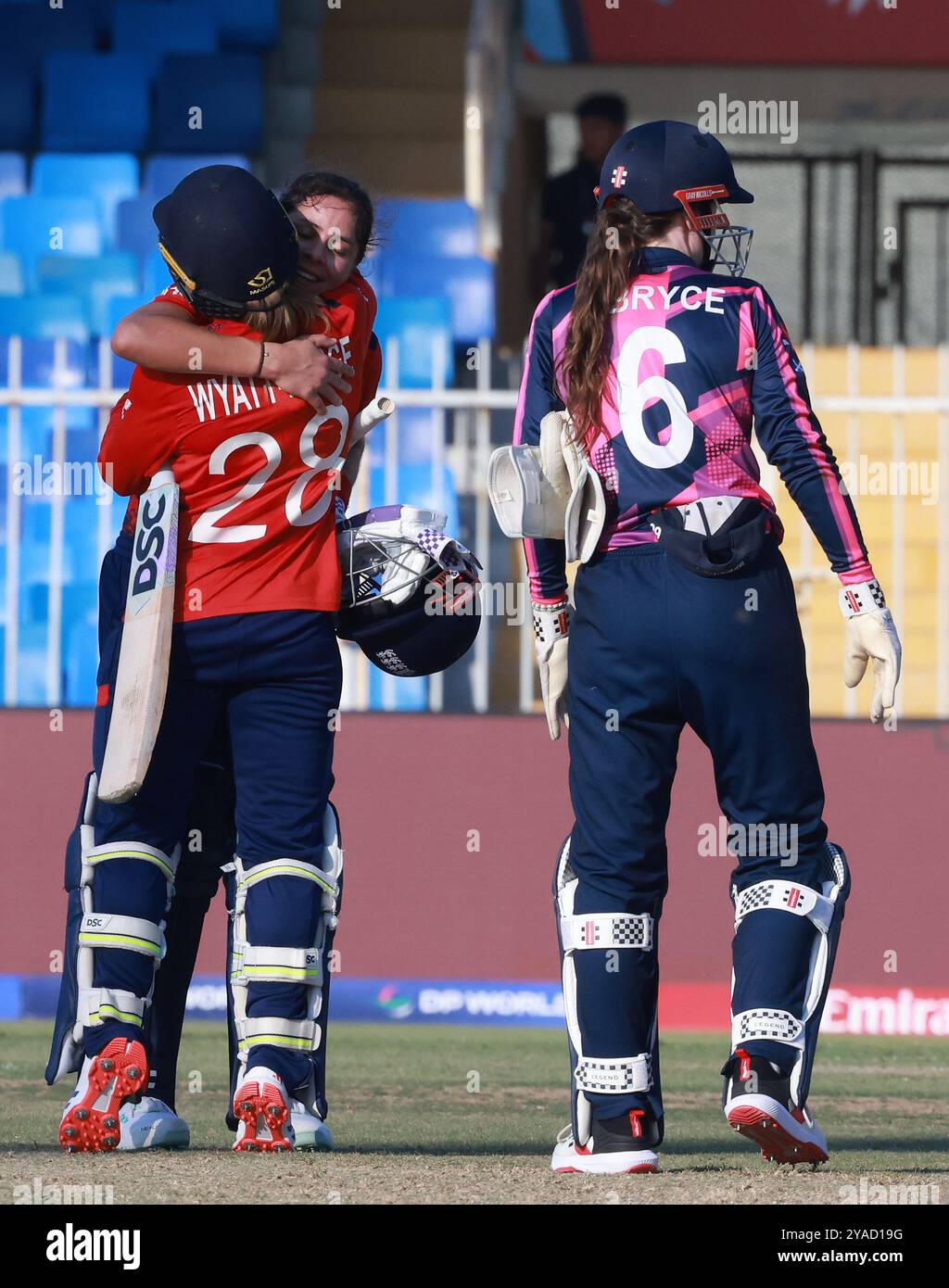 Sharjah, Sharjah, United Arab Emirates. 13th Oct, 2024. Danielle Wyatt ...