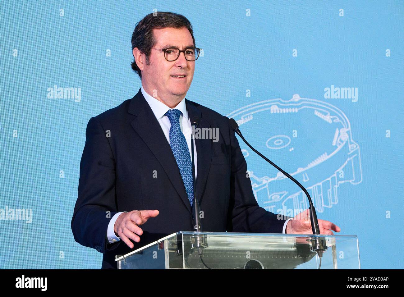 Antonio Garamendi Lecanda. Inauguration of new line at SEG Automotive ...