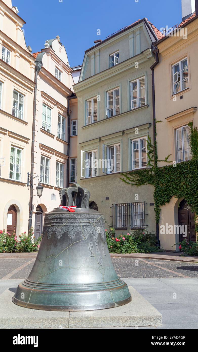 Wishing bell in kanonia hi-res stock photography and images - Alamy