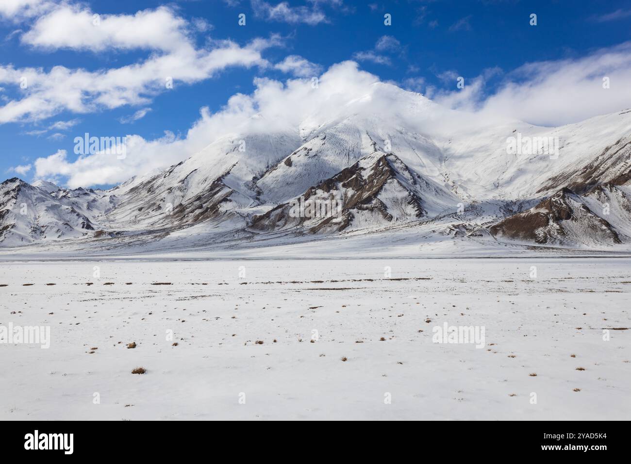 Beauty Pamir mountains near Murghab, the highest town in Tajikistan at ...