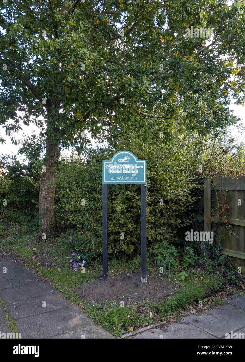 New sign post in burial ground, Cherry Willingham, Lincoln ...