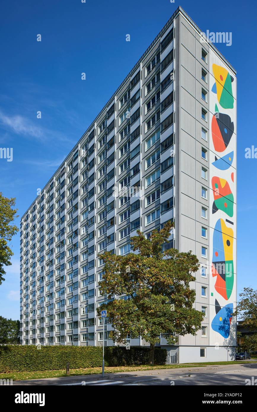 30 storey building hi-res stock photography and images - Alamy