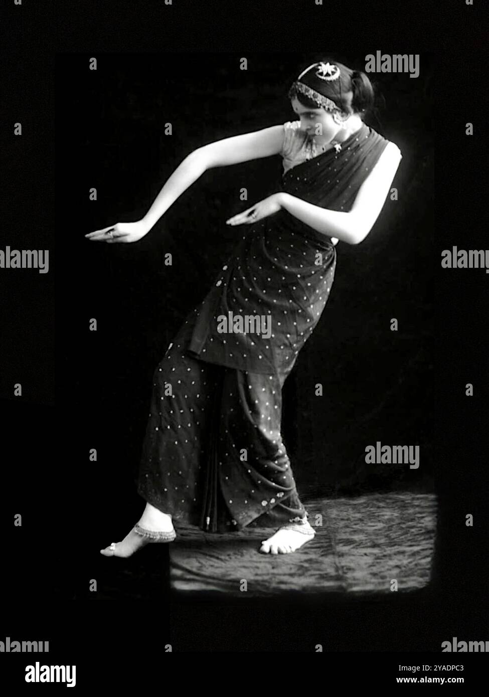 Olive craddock hi-res stock photography and images - Alamy