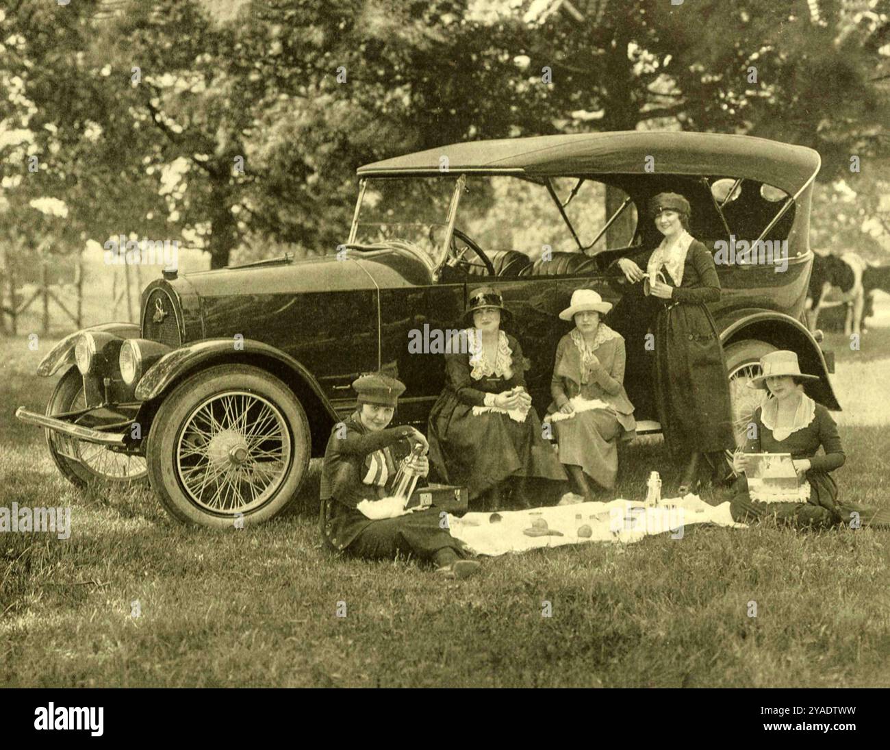 Apperson eight hi-res stock photography and images - Alamy