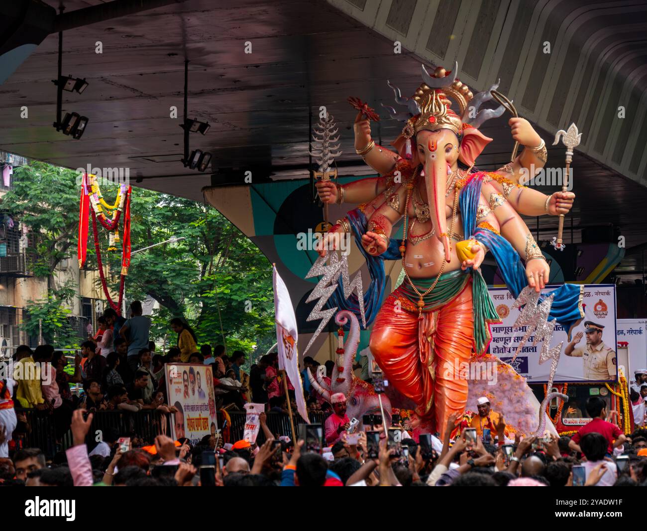 Ganesh galli hi-res stock photography and images - Alamy