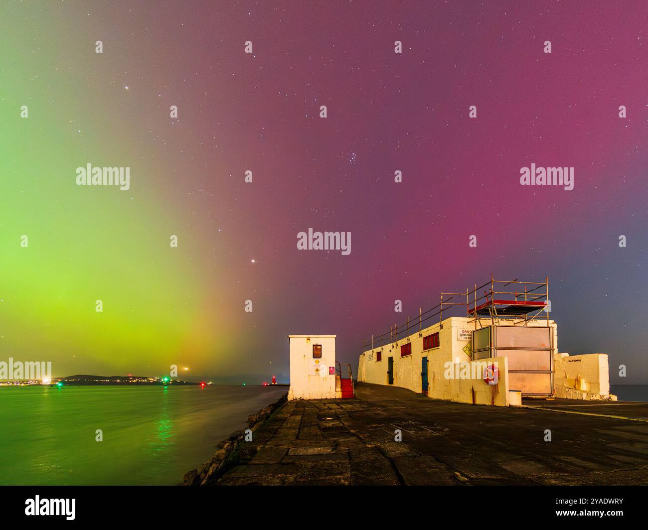 Aurora borealis and a SAR arc over the Half Moon swimming club at the ...