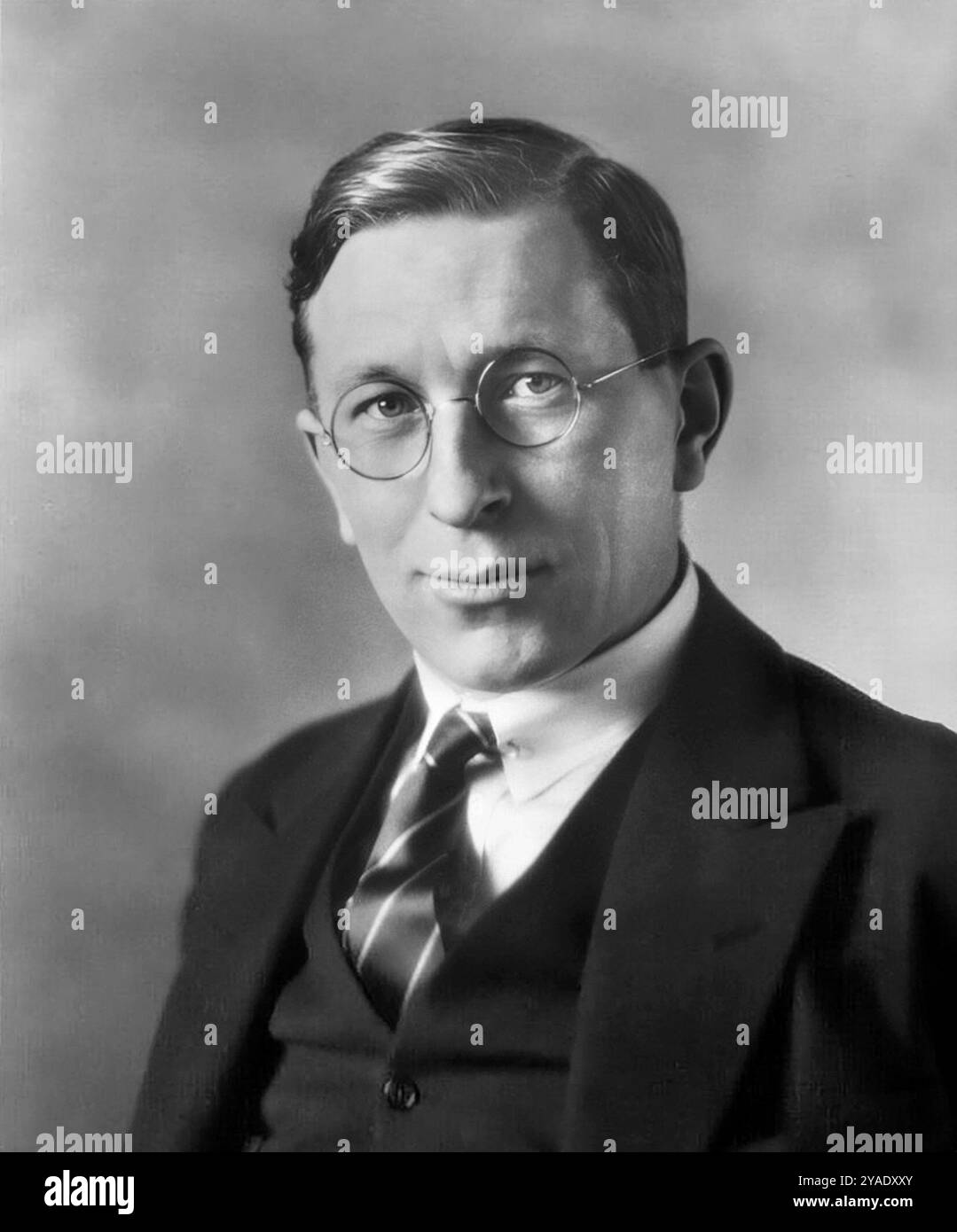 Banting Black and White Stock Photos & Images - Alamy